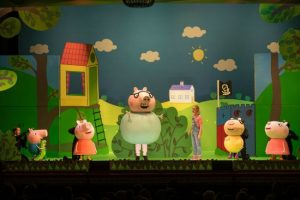 Special Sneak Peek of Peppa Pig's Big Splash Live Show! - Eighty MPH Mom